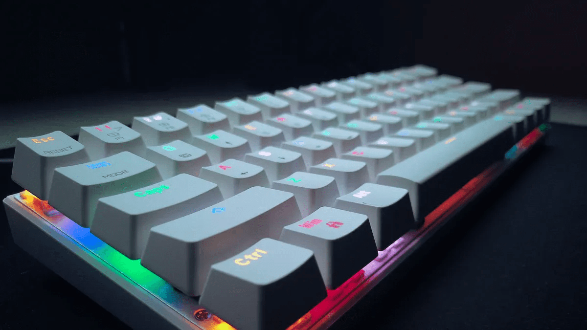 AULA WIN68: The Ultimate Compact Keyboard for Gamers