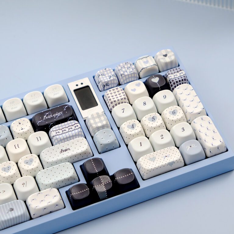 Polka Dot Keycaps – 60%-100% Layouts, Wooting Compatible