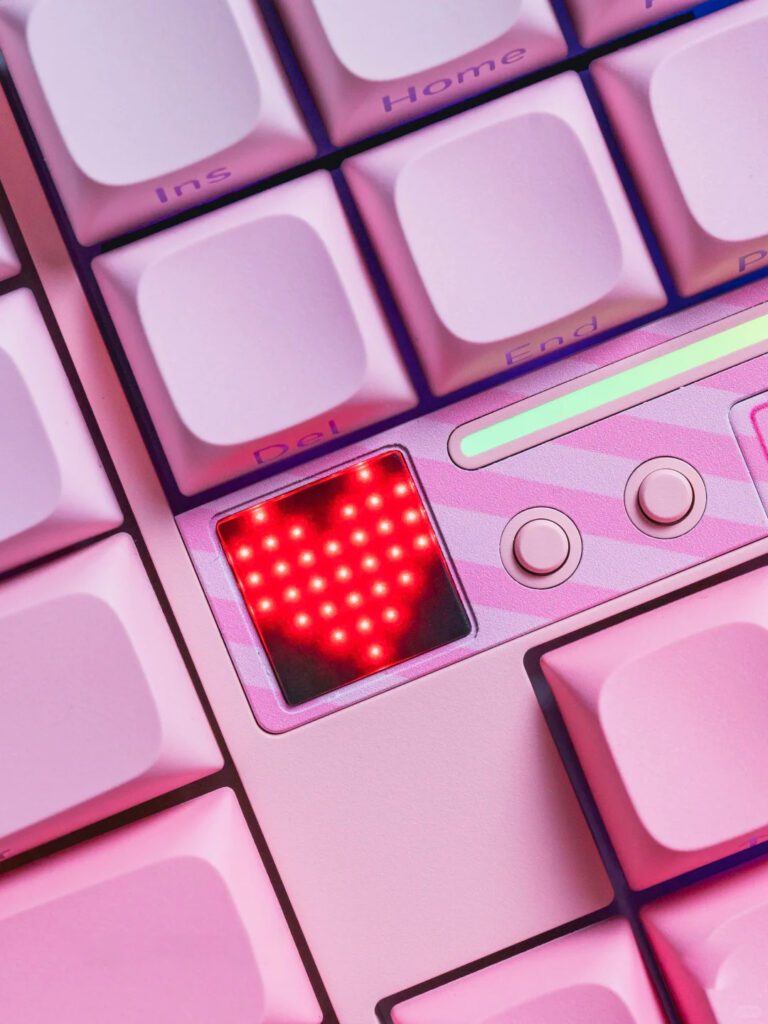 Aula F87 Pro V2 – Dual 8000Hz, Dot-Matrix Display, Tri-Mode